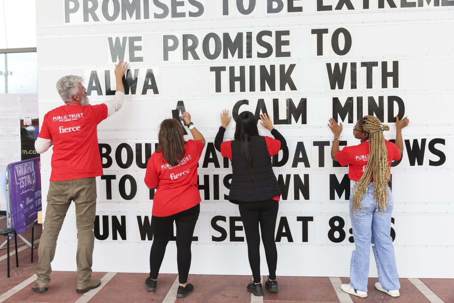 Undercurrent Digital Archive - Revoluton