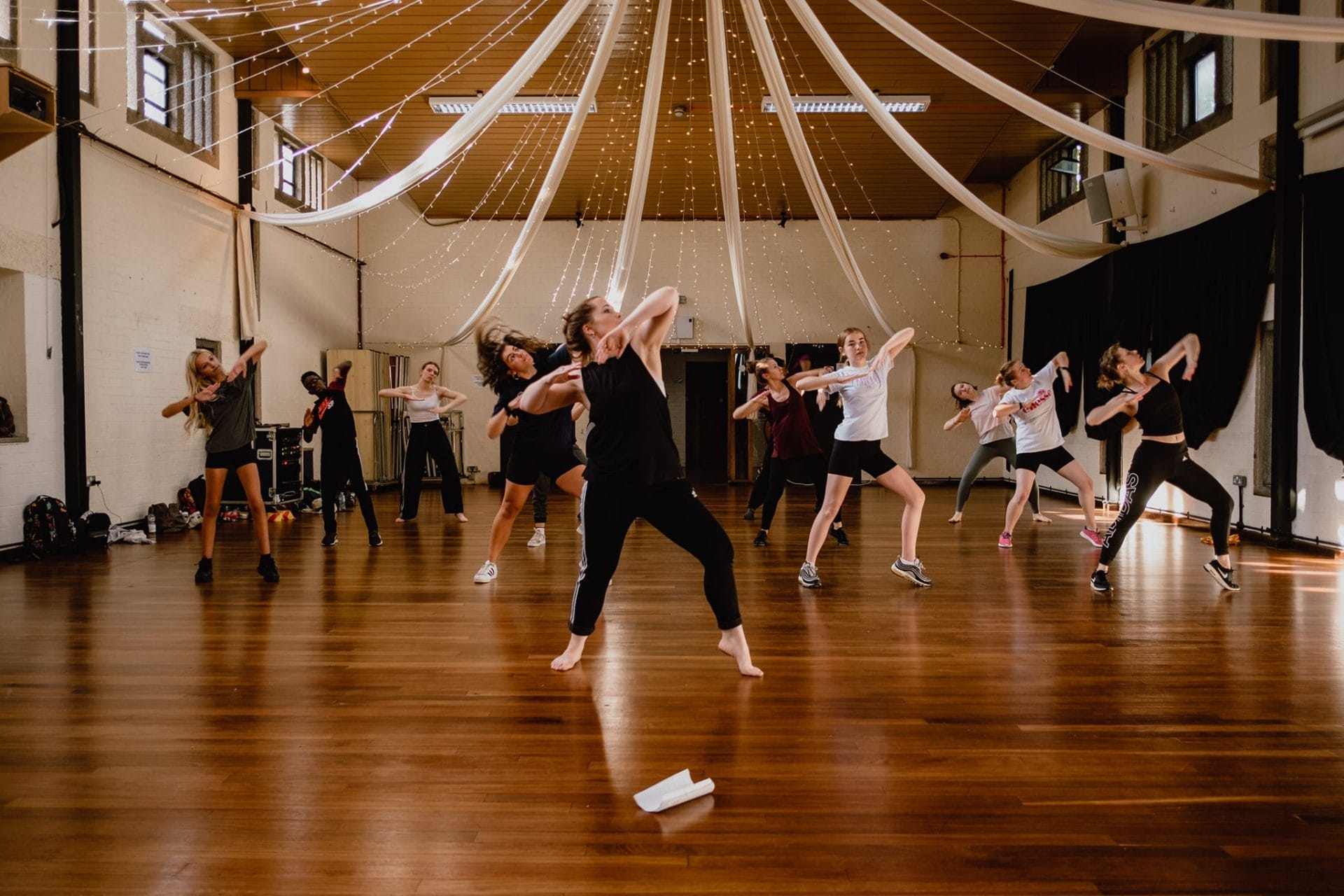 Rave New World: Mic Drop Masterclass - Revoluton